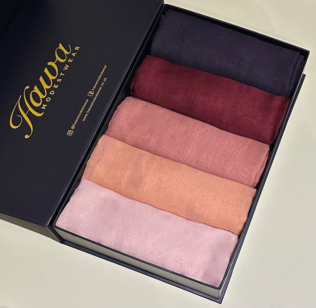 Viscose Blush Hijab Luxury Box – Hawa Modestwear